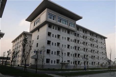成都石室中学培华校区 成都石室中学北湖校区 成都石室中学校徽 大山谷图库