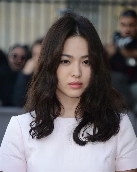 Gyo Song Hye Kyo Korean Actresses Perm Long Hair Styles Songs