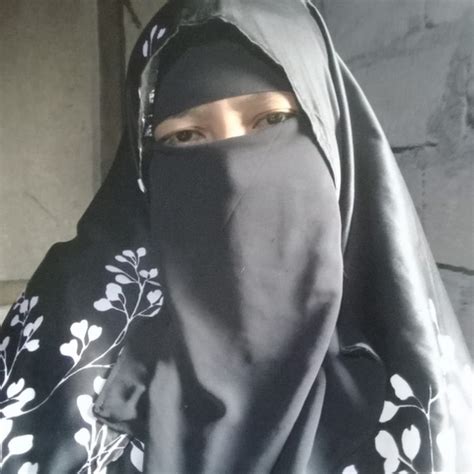 حليمة بنت عباس🇮🇩 Youtube