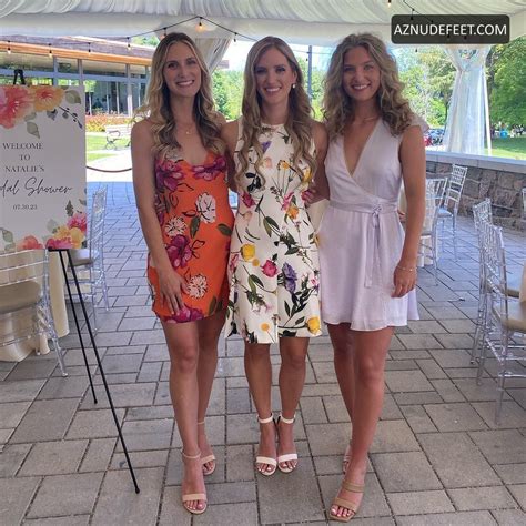 Natalie Van Rooy Feet Aznudefeet