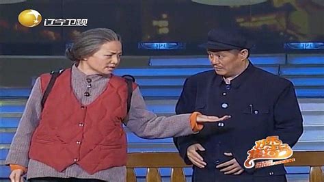 小品《钟点工》：赵本山花钱雇人陪唠嗑，结果把自己气得不行高清1080p在线观看平台腾讯视频