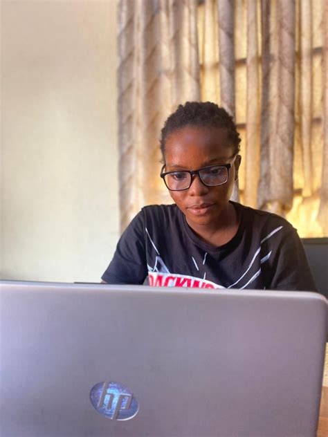 Frontenddeveloper Webdevelopment Techlife Resilience Selfbelief