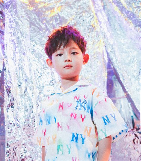 Hyuna최온유 협찬 제품제공 Amanneuofficial 향에 민감한 개띠 아들이 푹 빠진 로션 🧴 아망느 유아 로션은 자연 그대로의 성분으로 만든