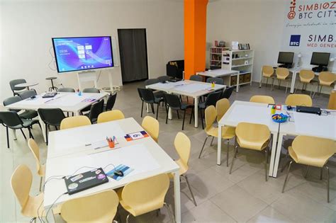 Hackaton V Okviru Projekta Girls Do Code OŠ Franceta Prešerna V Mariboru