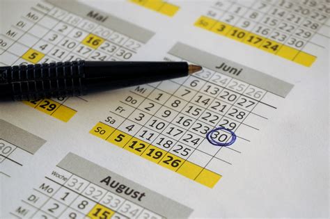 무료 이미지 쓰기 펜 사무실 종이 원 노트 입안자 상표 생성물 세례반 2016 년 디자인 도표 필적 계획 문서 휴가 날짜들 연도 달력