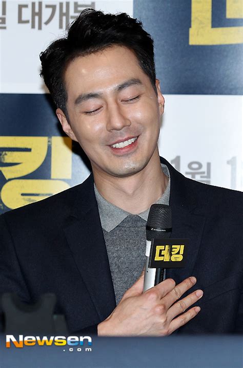 포토엔 조인성 영화 호평에 긴장한 가슴 쓸어내리며