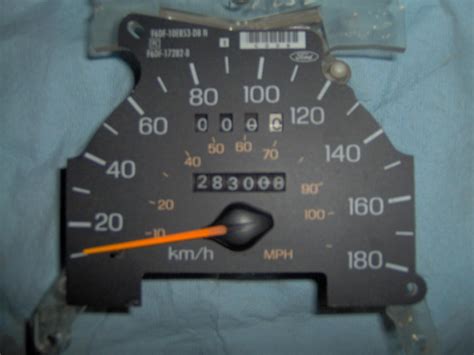 FOR SALE Metric Speedometer For Taurus Sable Excellent Taurus