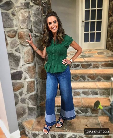 Lara Sulpizio Feet Aznudefeet