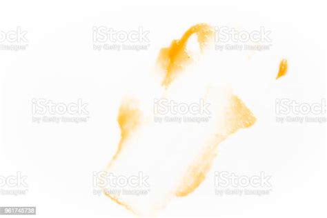 토마토 소스 흰 배경에 고립입니다 빨간 케첩 밝아진에 고립 된 흰색 배경 평면도 공포 무서움에 대한 스톡 사진 및 기타 이미지 공포 무서움 다이어트 드레싱 식품