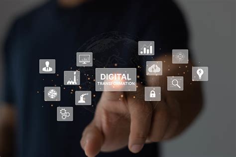 디지털 변환 기술 전략 비즈니스 프로세스 및 데이터의 디지털화 및 디지털화 운영 최적화 및 자동화 고객 서비스 관리 인터넷 및