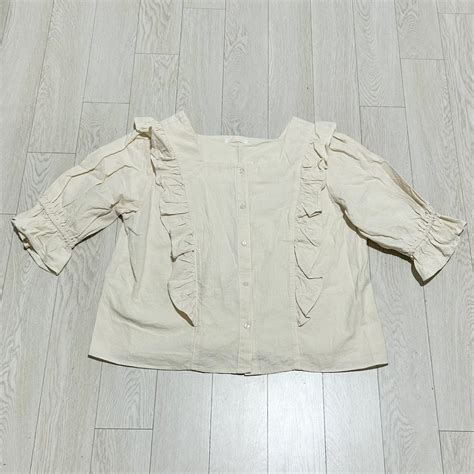 린넨 프릴 블라우스 빈티지 스퀘어넥 반팔티 일본에서 구매 여름 봄 여자 옷장 정리 번동 여성의류 당근 중고거래