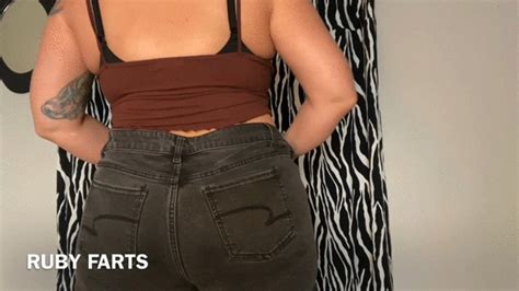 Ruby Farts And Oils Her Ass In Jean Shorts Missrubyfarts Clips4sale