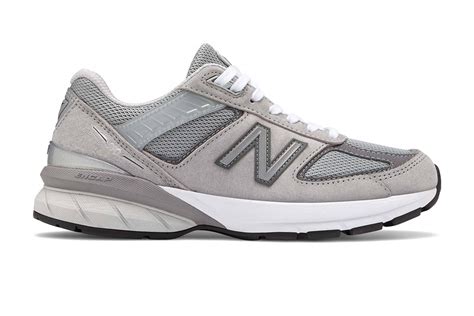 New Balance 900 V4 - edulisstory