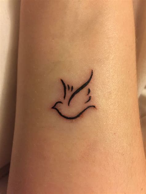 Más De 500 Ideas De Tatuajes De Paloma Para 2026