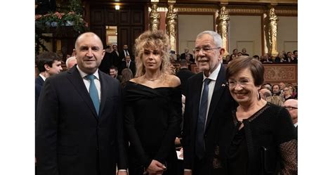 Президентът с дъщеря си на концерта на Виенската филхармония
