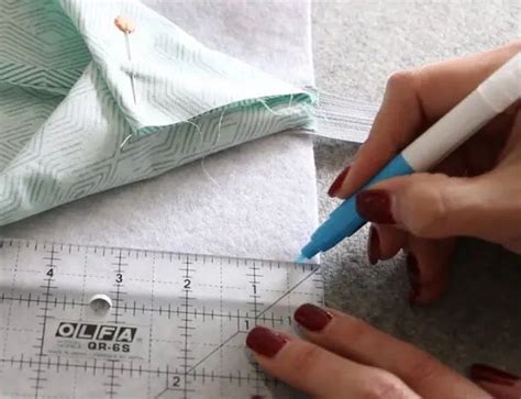 Learn How To Sew This Box Pouch Comes With Instructions For 3 Sizes And A Free Video Tutorial