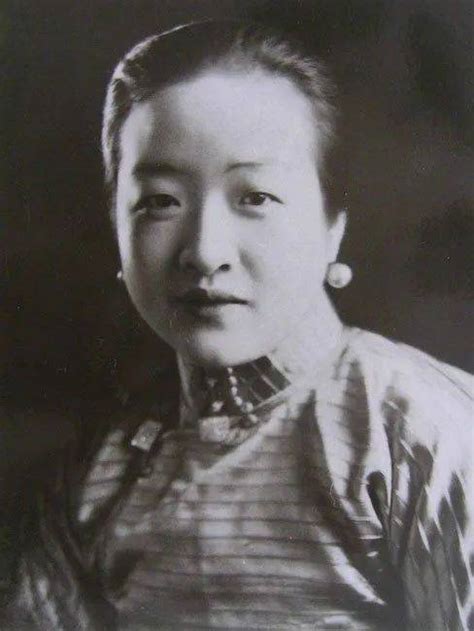 盛爱颐：通透的女人，从不和烂人烂事纠缠宋子文盛恩颐金叶子