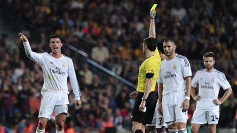 قبل سنوات هل كشف كريستيانو رونالدو رشوة برشلونة للحكام؟ منتديات درر