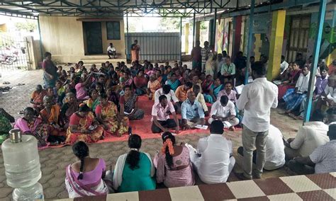 இலவச வீட்டு மனை பட்டா வழங்காததால் கிராம சபை கூட்டத்தை புறக்கணித்த பொதுமக்கள் Free Patta Not