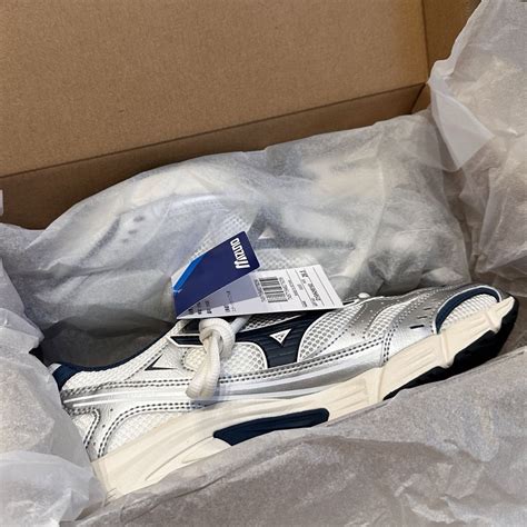 Mizuno Mizuno Mxr White Blue Silver 26 5㎝の通販 By バザー｜ミズノならラクマ