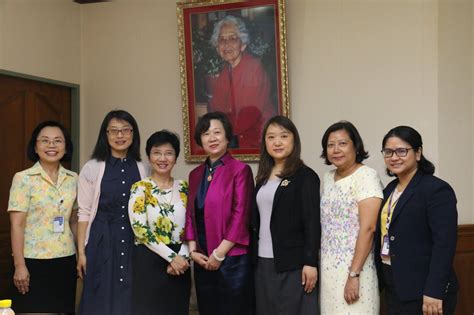 เมื่อวันที่ 22 เมษายน 2562 รองศาสตราจารย์ ดร ยาใจ สิทธิมงคล คณบดีคณะพยาบาลศาสตร์ มหาวิทยาลัย