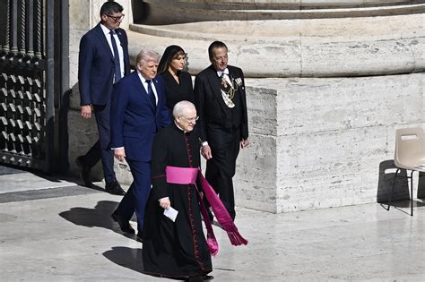 Мелания Тръмп посрещна рождения си ден на погребението на папа Франциск Nova