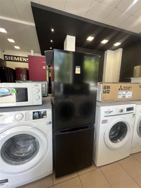 Хладилник фризер Hanseatic Хладилник Hanseatic Черен Хладилници Фризери Стара Загора