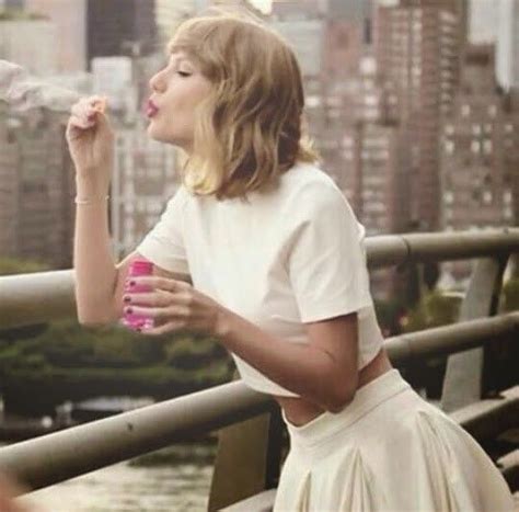 Pin By Vanessa On Taylor Swift Taylor Swift Fan Taylor Swift Tattoo Taylor