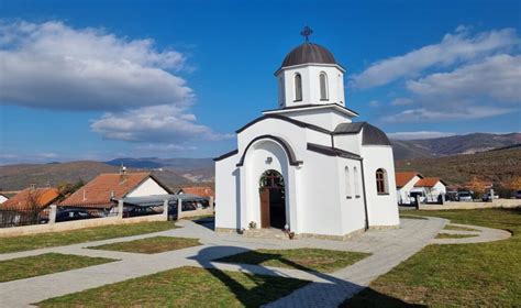 Владика Теодосије освештао цркву Свете Анастасије у Бадовцу Српска Православна Црква