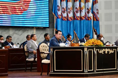 សម្តេចតេជោ ហ៊ុន សែន អញ្ជើញជួបសំណេះសំណាល ជាមួយ មន្ត្រីគណបក្សប្រជាជនកម្ពុជា នៅក្នុងរាជធានីភ្នំពេញ