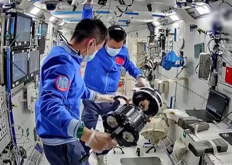 神舟十八號航天員在軌32天 將擇機首次出艙｜即時新聞｜兩岸｜oncc東網
