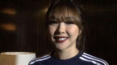 Foto Gisel Akui Berbeda Agama Dengan Ayah