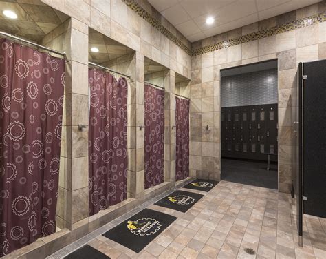 Why Do Gyms Have Showers At Roberta York Blog