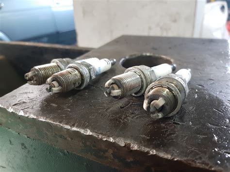 Замена свечей — Volkswagen Jetta V, 1,6 л, 2007 года | расходники | DRIVE2