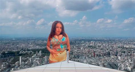 Giantess Lais In The Growth Phase By Hahjaj On Deviantart