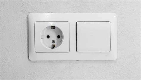 Come Collegare Una Presa Ad Un Interruttore La Procedura Da Seguire