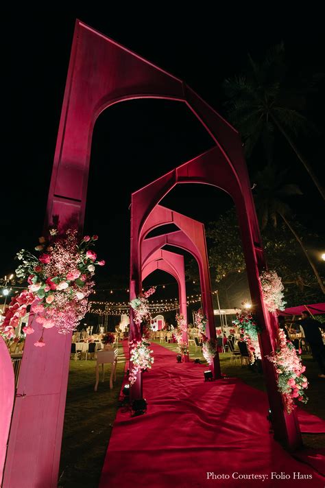komal and akshay mohan w goa weddingsutra
