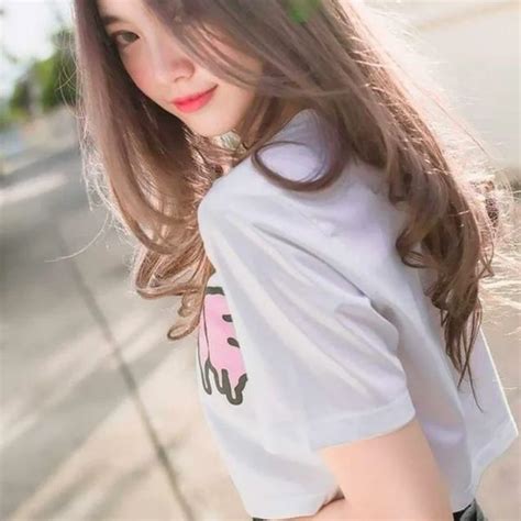 เปลี่ยนให้หน้าดูเรียว ผมยาวสไลด์ผม ล้อมกรอบหน้า จัดผมเข้ารูปหน้า อำพรางแก้ม ลดแก้มกลม