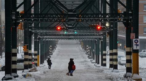 Снежна буря премина през Ню Йорк 168 Часа