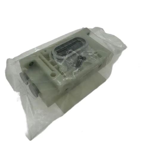 Smc Valve Sy3000 5000 7000 Manifold Block Assembly Sy50m 1 1a 00 Na