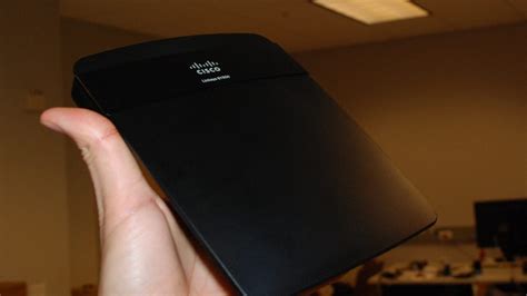 Cisco Refreshes Wireless N Linksys E Series Routers Cnet