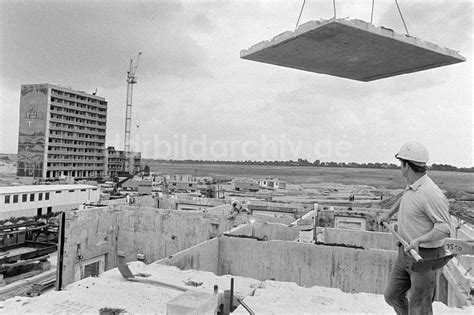 Ddr Fotoarchiv Berlin Neubau Plattenbau Wohnsiedlung In Berlin In Der Ddr