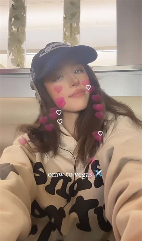 Pokimane Pics R Pokimane1