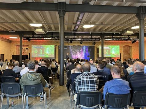 Almsummit Data Innovation Ai Stratfore Tech