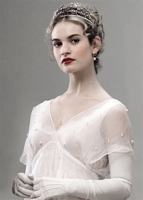 Lily James Source Lily James Lily Beauty