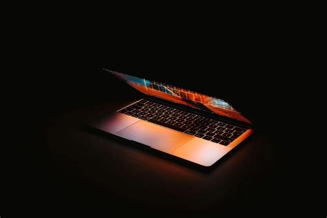Macbook Pro Screen Issues Understanding And Solutions Ispace