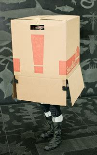 Hilarious Metal Gear Solid Cosplay The Box Is In Play For Flickr