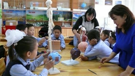 Багш нар даваа гаригаас хугацаагүй ажил хаяна