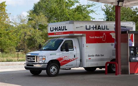 U Haul 17 Foot Truck Dimensions Height Width Length Road Trucks