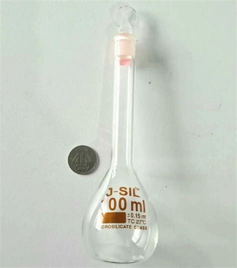 J Sil Borosilicate Glass Volumetric Flask Ml Class A For Chemical Laboratory At Piece